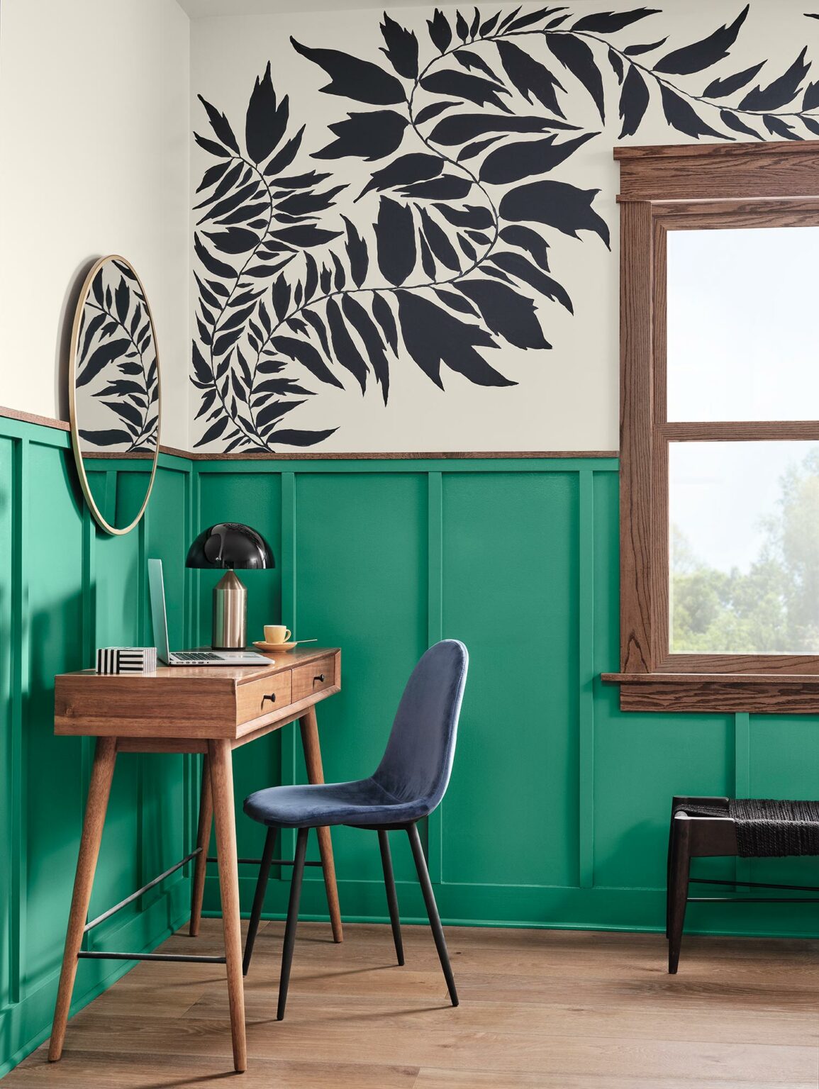 Color of the Month March 2021: Alexandrite | Tinted