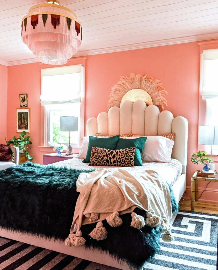 Maximizing Color in Maximalist Spaces | Tinted